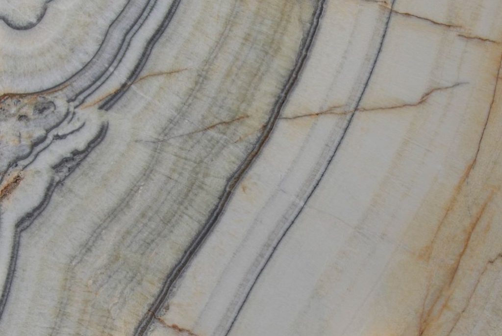 Lagoon Onyx – Sunstone Mining Industry Trade Inc.